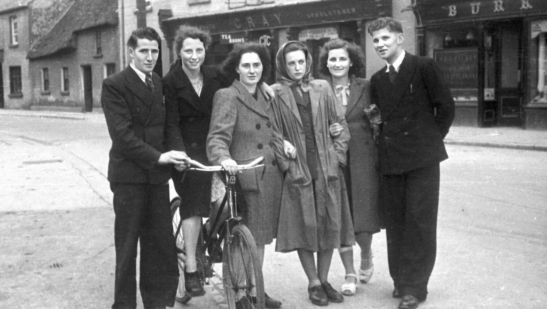 Historical photos of Athy form first exhibition at new 'Art House ...