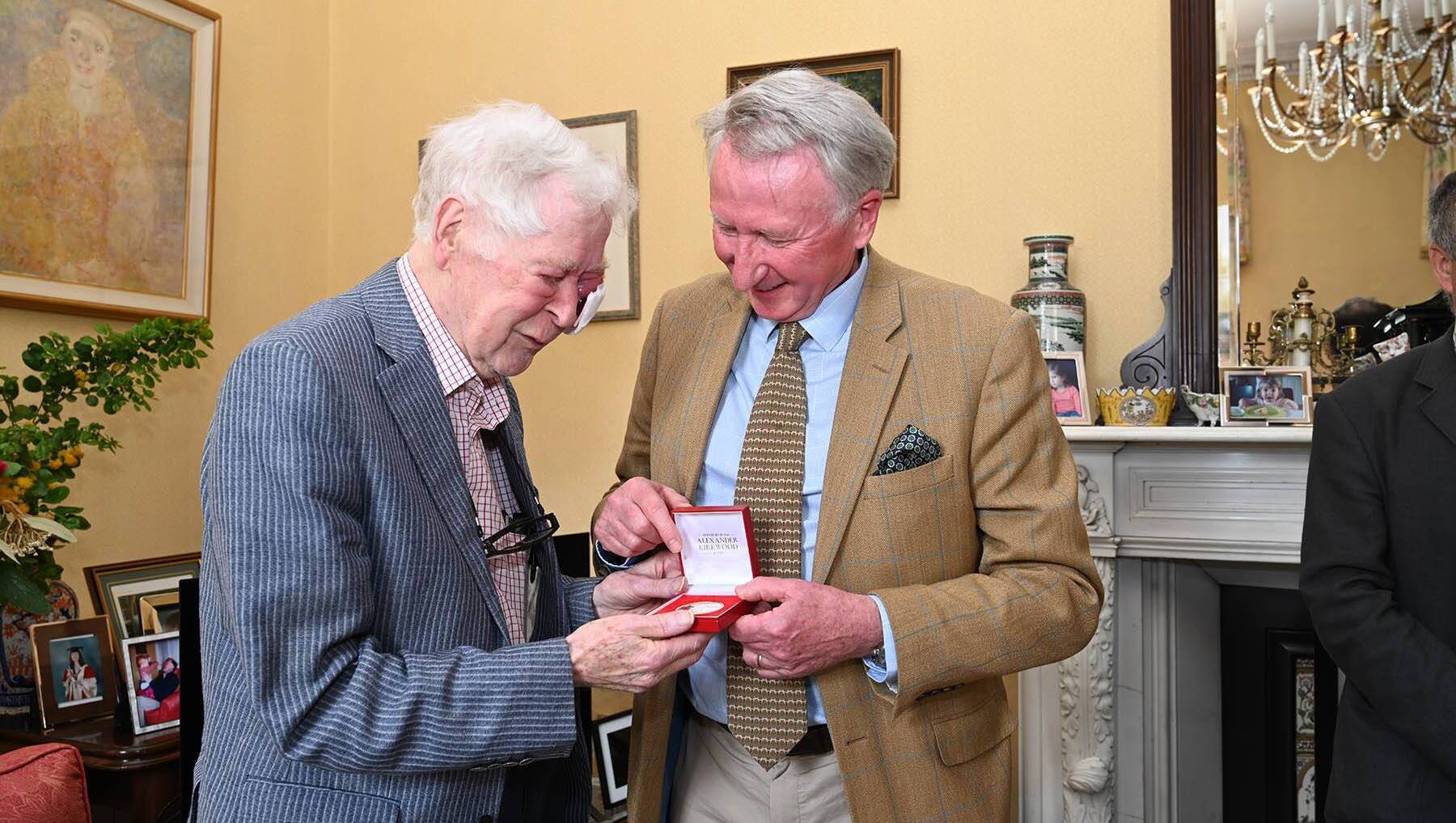 Frank Taaffe honoured for Shackleton & Athy endeavours - News - Kildare ...