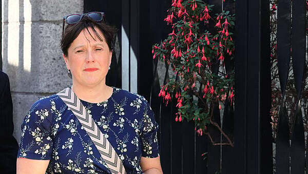 Wife of man being sued by John Magnier breaks down saying property sale ...