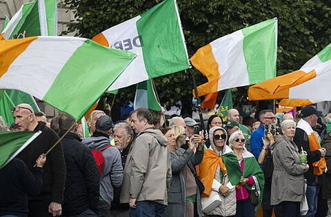 O'Connell Street closed to traffic due to anti-migrant protest - News ...